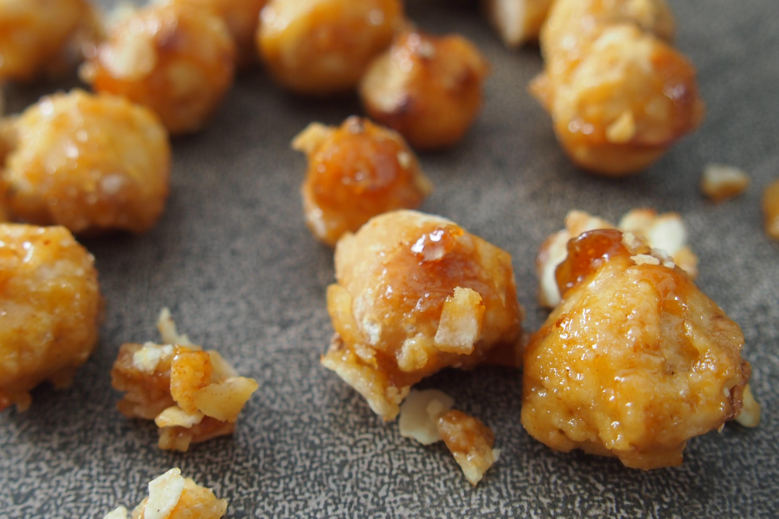 Caramel Macadamia – BonoboNuts